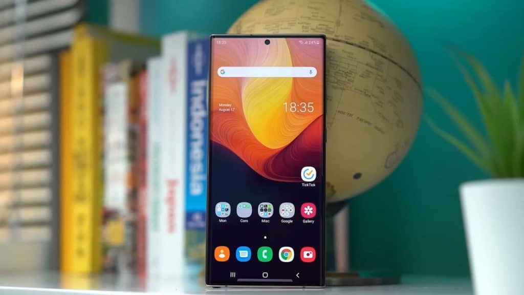 13 Daftar HP Samsung Termahal Terbaru 2023